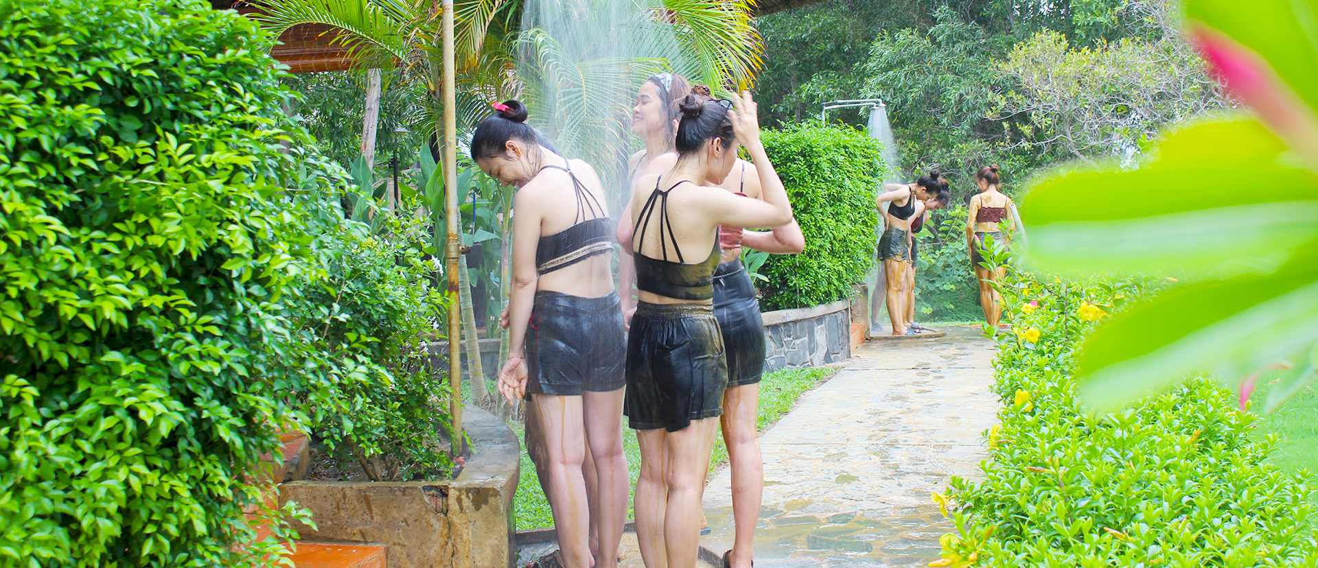 Relaxing Mud Bath Relaxing Mud Bath
